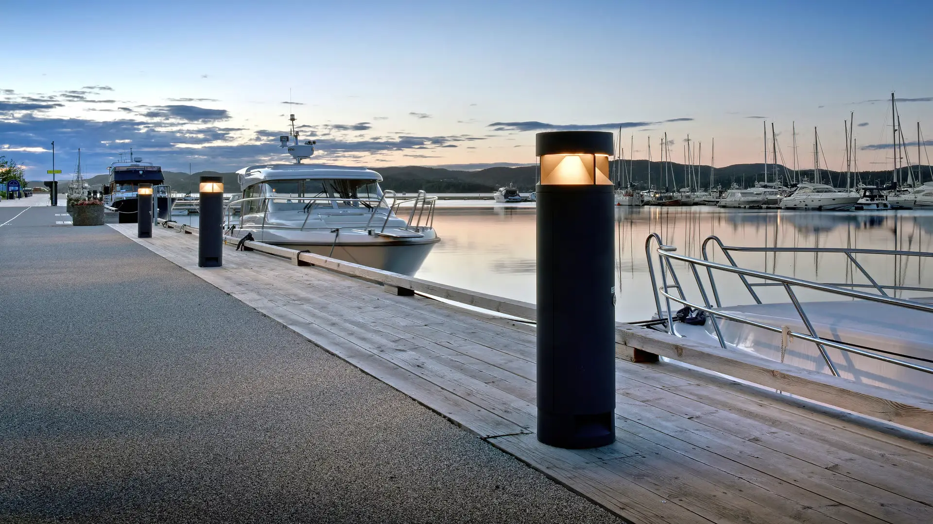 BEGA Partner | Support for Product Specification & Supply | Connected Light